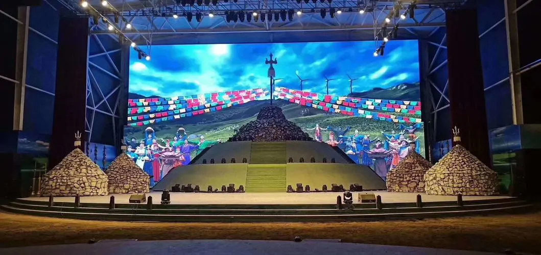 Future trends in LED displays.-MuenLed